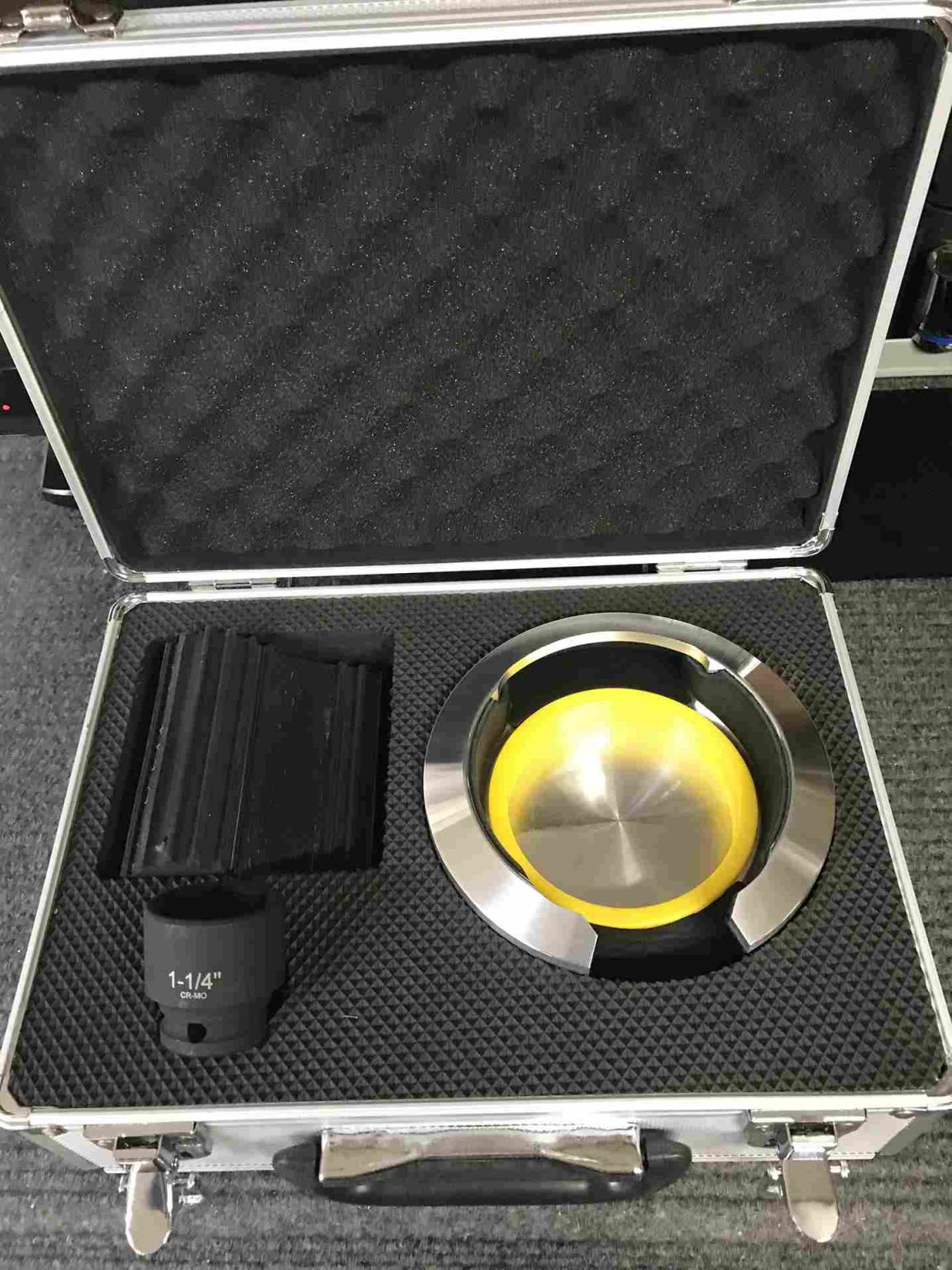 Knock Off Spinner Removal Tool