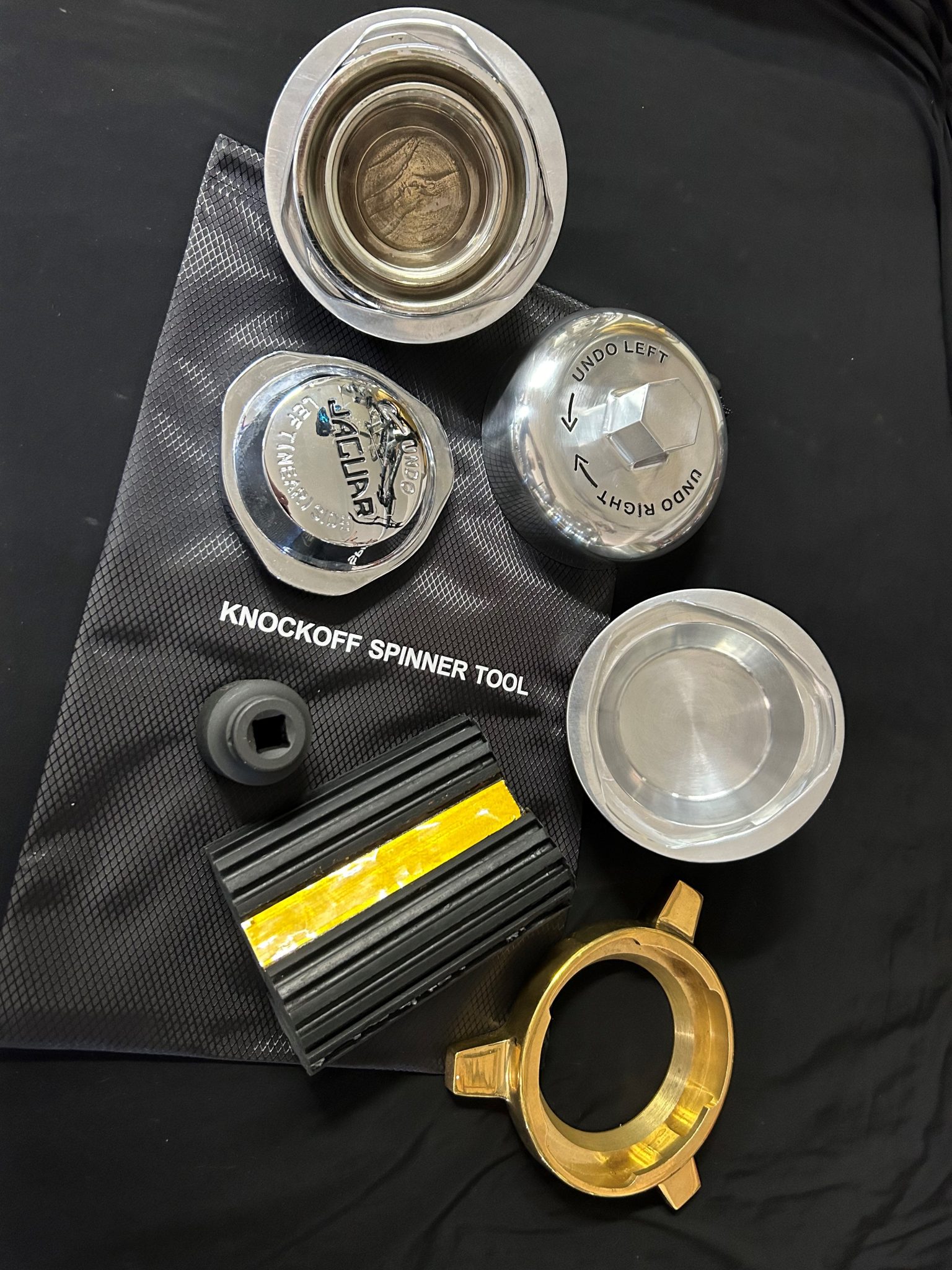 Knock off spinner removal tool for 52 larger size Jaguars & Aston ...